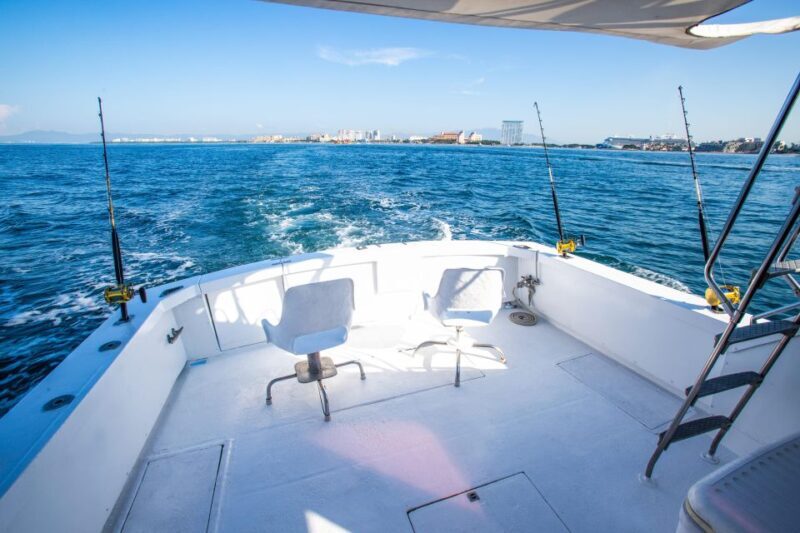 Bertram 38' Convertible Boat in Puerto & Nuevo Vallarta - FAQ