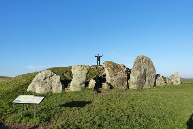 Bespoke private tours of Stonehenge and Avebury by car with local guide - Practical Considerations and Tips