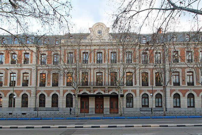 Best Madrid Customizable Private Tour with Hotel Pick up - Why the Price Matters