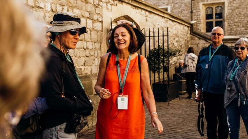 Best of London: Tower of London, River Cruise & History Walk - Who Should Consider This Tour?