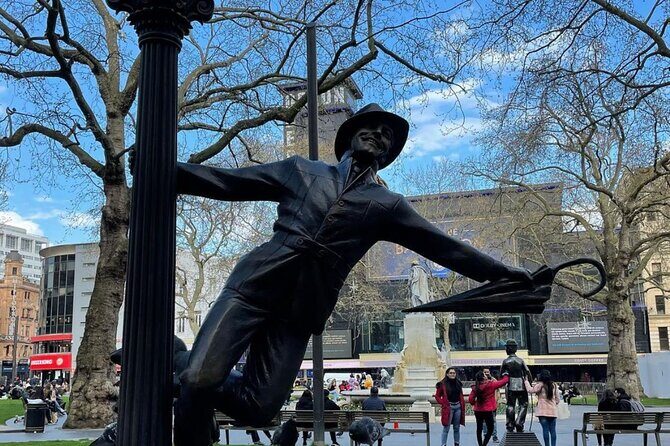 Best of London Walking Tour - 3 Hours, Small Group max 10 people - Frequently Asked Questions