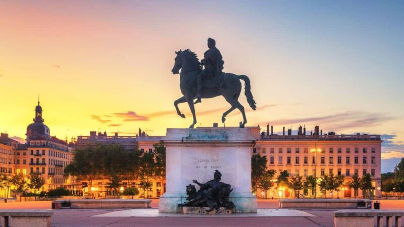 Best of Lyon: Private Walking Tour with a Local - A Closer Look at the Tour Experience