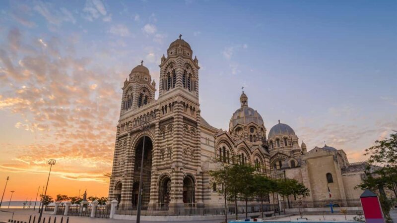 Best of Marseille: Private Walking Tour with a Local - What to Expect in Terms Logistics