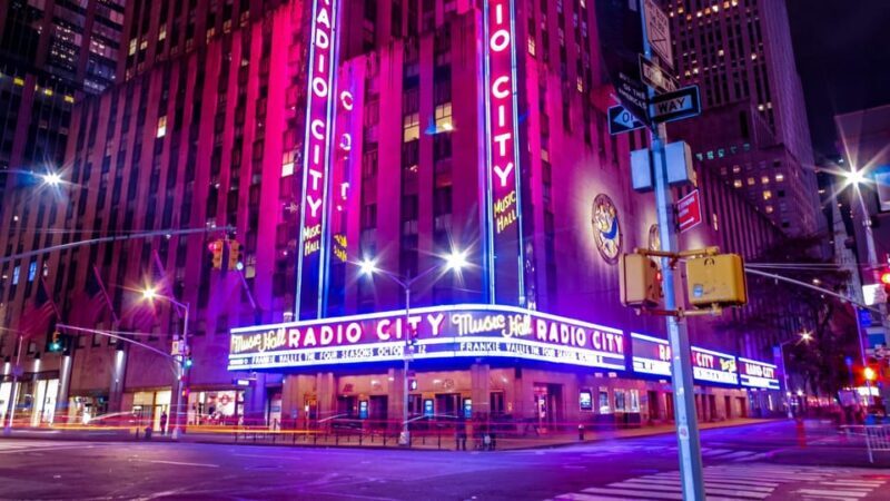 Best of New York City: Private Walking Tour with Local - Authentic Experiences and Hidden Gems