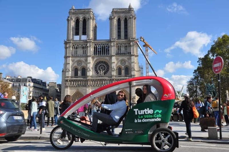 Best of Paris Private Rickshaw bike Tour with guide - Key Points