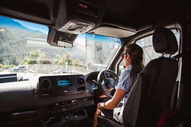 Best of Queenstown Guided Tour with Wine Tasting & Boat Cruise - Exploring Queenstown’s Top Sights in 4.5 Hours