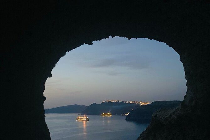 Best of Santorini in 4 Hours Private Local Experience - An In-Depth Look at the Santorini 4-Hour Private Tour