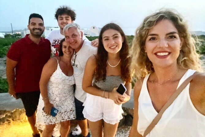 Best of Santorini Sightseeing Guided Tour 5h - FAQs