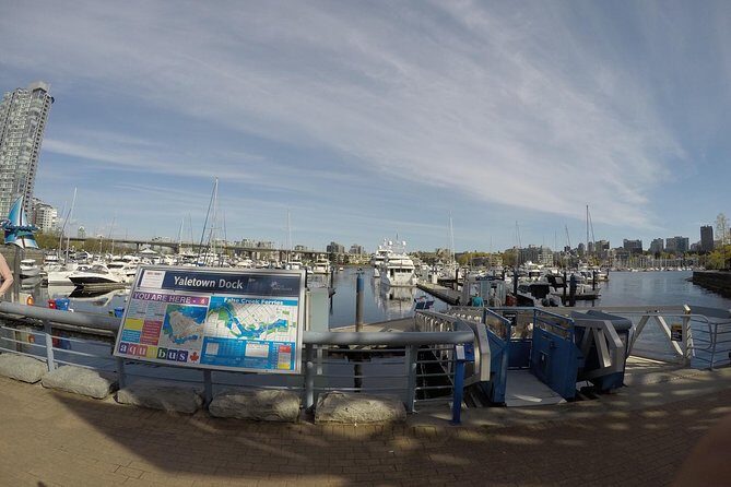 Best of Vancouver Highlights /Suspension Bridge/ Free Pizza Party Tour Private - Stanley Park & Key Landmarks