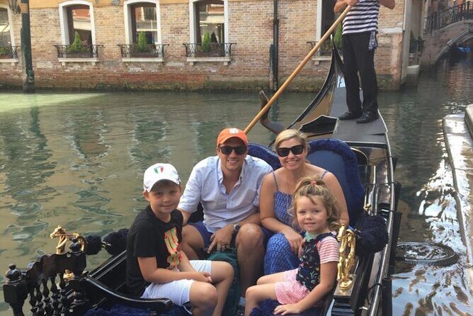 Best of Venice Private Tour: St. Mark's Doge Palace Gondola Ride - FAQ