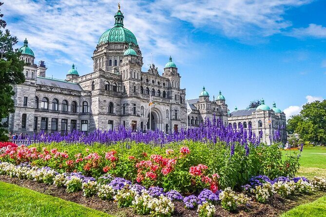 Best of Victoria Group Tour w/ Malahat Skywalk & Butchart Gardens - Scenic Ferry Ride to Butchart Gardens