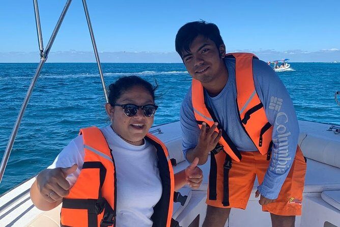 Best Parasailing Cozumel + Locker - The Sum Up