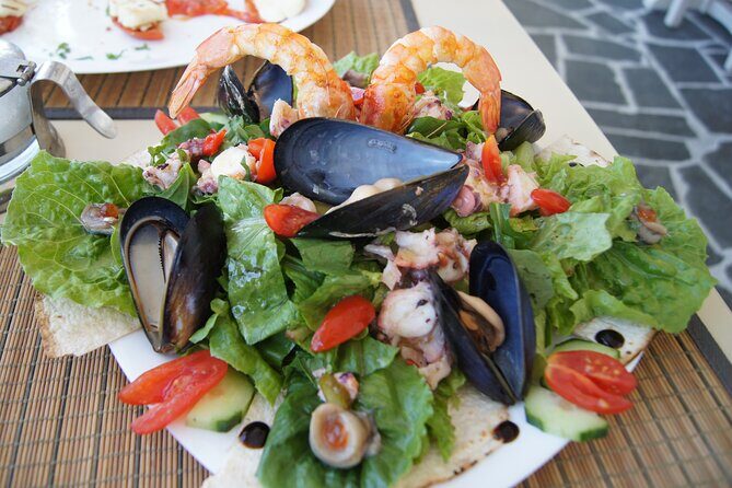 Best Santorini Small Group Tour for Cruise Passengers - Transportation and Group Size