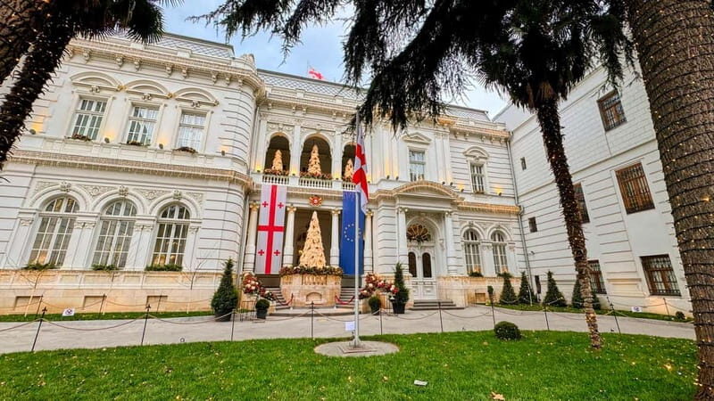 Beyond the Old City: Tbilisi's Hidden Gems Walking Tour - An In-Depth Look at the Tour Experience