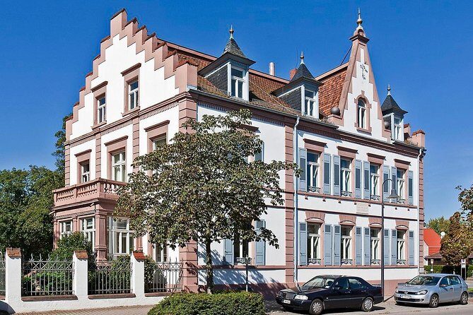 Bicycle Tour from Heidelberg to quaint Ladenburg. - FAQs