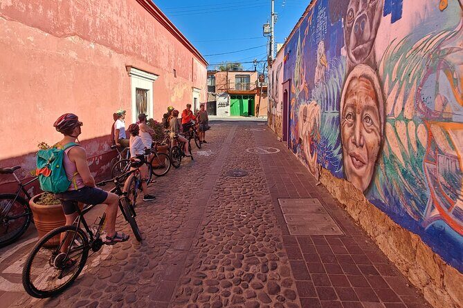 Bicycle Tour through Oaxaca learning about its Urban Art and History - Key Points