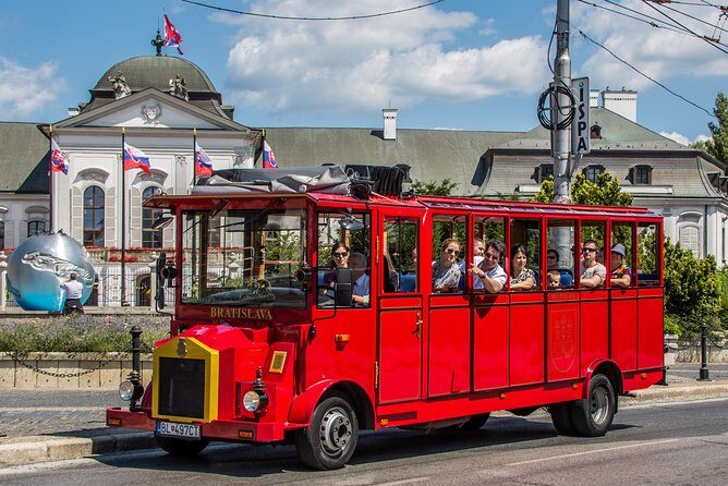 Big Castle Tour in Bratislava by Presporacik Sightseeing Vehicle - An In-Depth Look at the Tour Experience