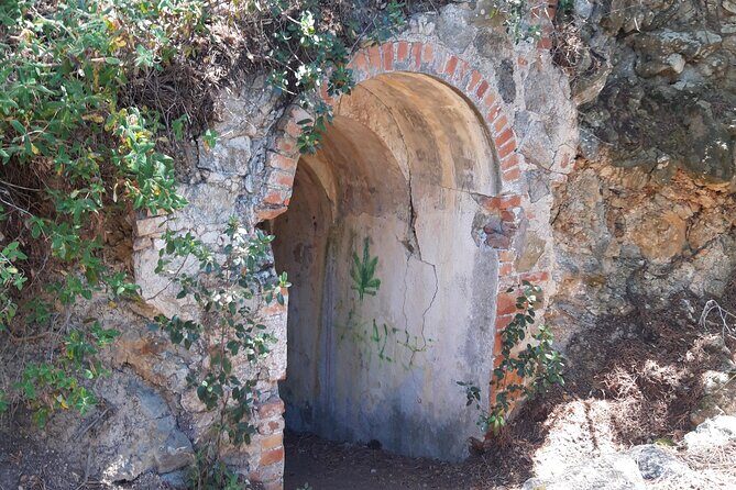 Bike-Nic Half Day Tour to the Bunkers of Monte Enfola - The Enfola Peninsula: WWII Bunkers and Panoramic Vistas