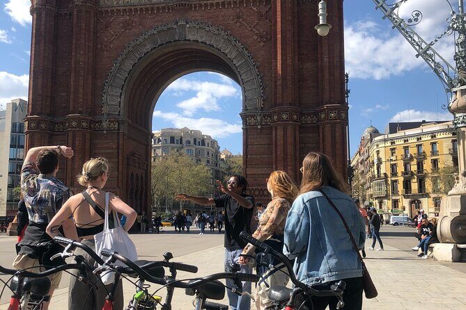 Bike Tour in Barcelona: History, Architecture and Culture - The Sum Up