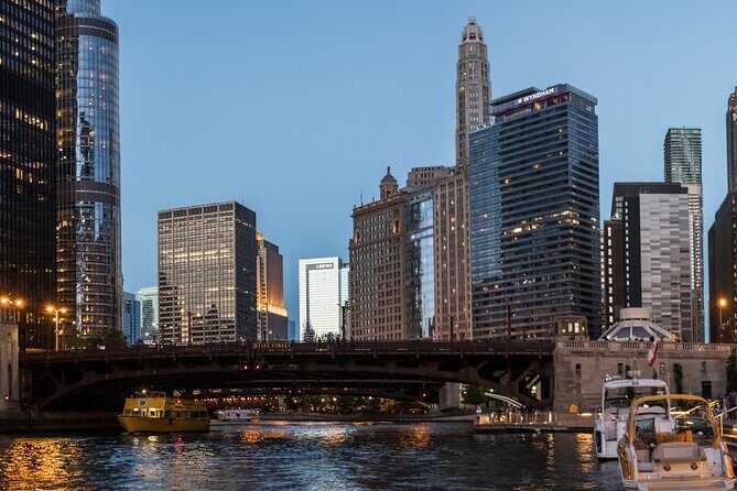 Bike Tour in Chicago - Key Points