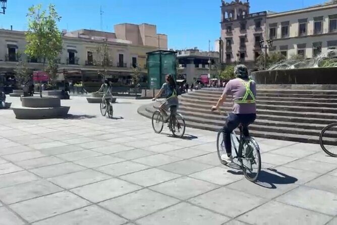 BIKE TOUR in the coolest areas of GUADALAJARA - Practical Details and Value