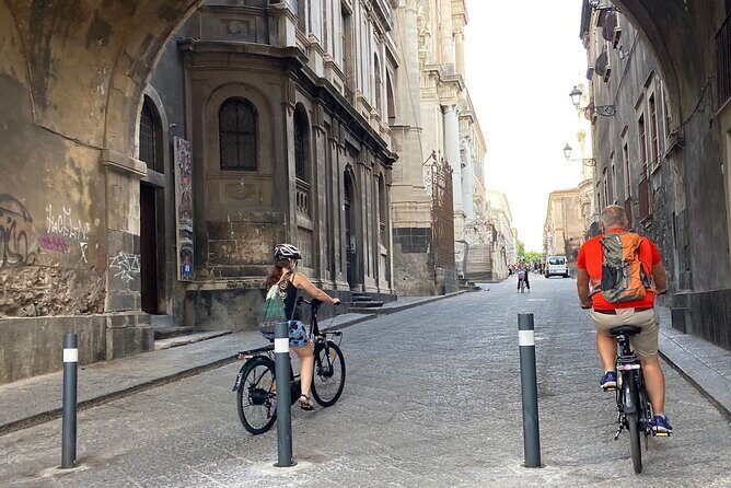 Bike tour of Catania by e-bike - Key Points