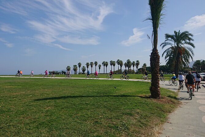 Bike tour of the historic center of Palermo with tasting - FAQ