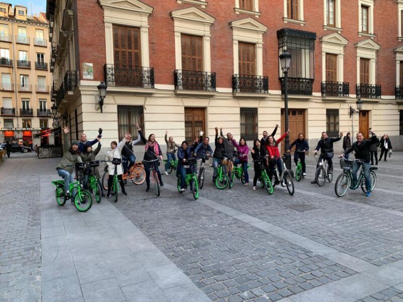 Bike Tour Through Madrid Río and Casa de Campo - Key Points