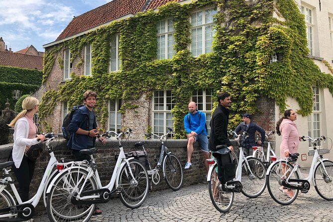 BikeTour Bruges & Damme in Spanish and English - Who will love this tour?