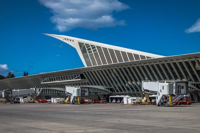 Bilbao Airport Private Arrival Transfer to Various Cities - What to Expect from Bilbao Airport Private Transfer