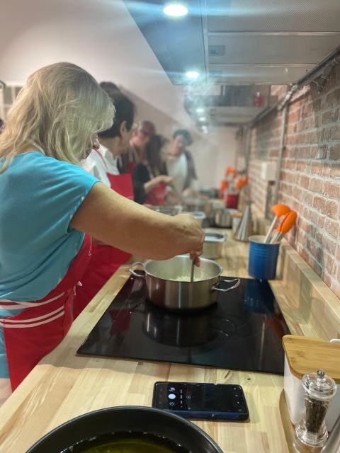 Bilbao: Basque Pintxos and Tapas Cooking Class - Who Should Book This Experience?