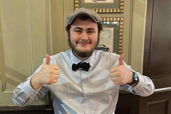 Birmingham Gangs Nighttime Historical Walking Tour with Pub Stops - Group Size, Duration, and Logistics