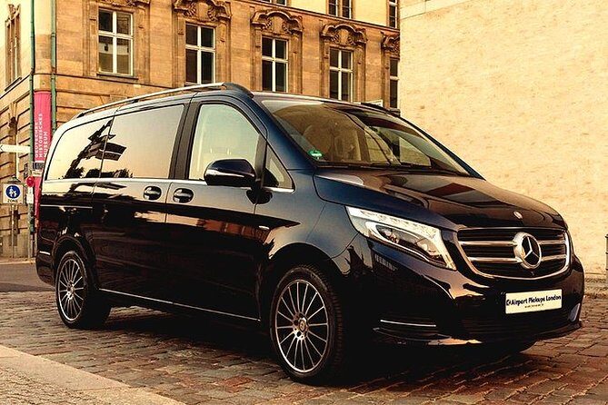 Birmingham to Heathrow Airport private taxi transfers - Key Points