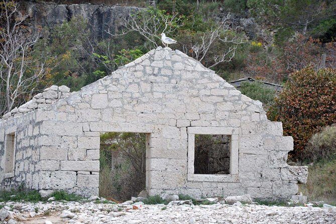 Bits of History - Half day kayak Tour with Wine delight - FAQ