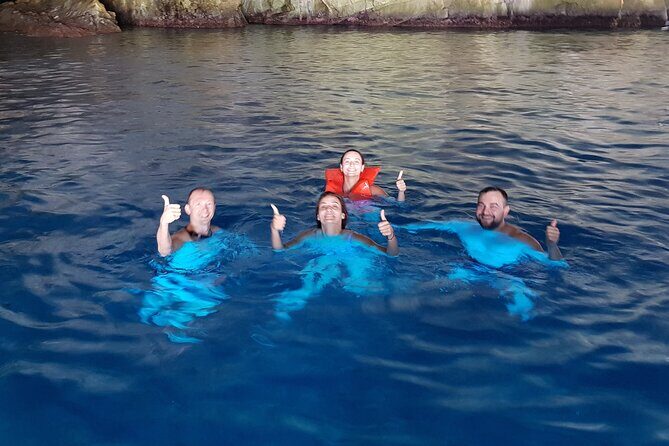 Blue Cave 3 hours GROUP tour with modern speedboat - Practical Considerations and Value