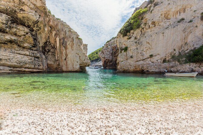 Blue Cave, Blue Lagoon, Pakleni Islands Group boat tour from Hvar - Practical Considerations for Travelers