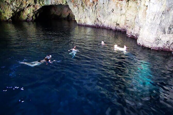 Blue Cave, Blue Lagoon, Pakleni Islands Group boat tour from Hvar - The Sum Up