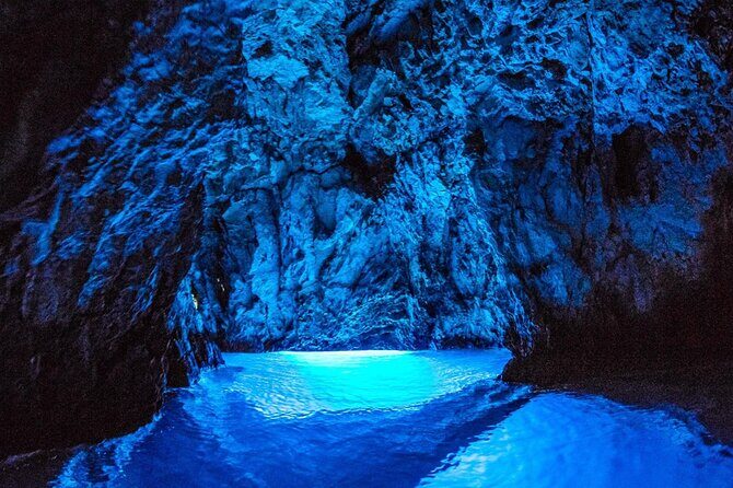 Blue cave group tour with swimming and snorkelling from Hvar - Overview of the Tour: What You Can Expect