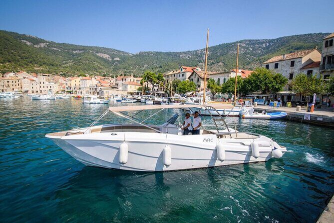 Blue cave & Hvar (5 Islands) private tour from Split or Trogir - Key Points