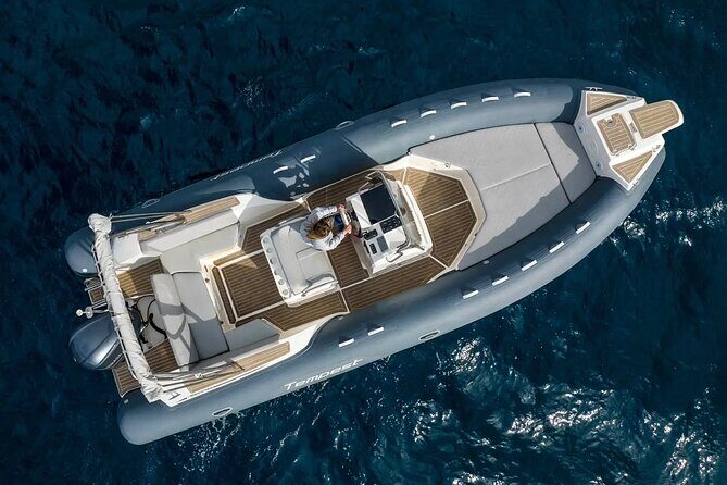 Blue Cave & Island Escape: A Unique 6-Island Adventure from Split - Who Should Consider This Tour?