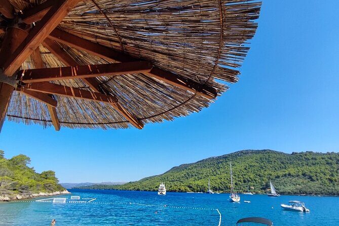 Blue & Green Cave Experience: Drinks, Snorkeling & unj Beach - An In-Depth Look at the Blue & Green Cave Experience