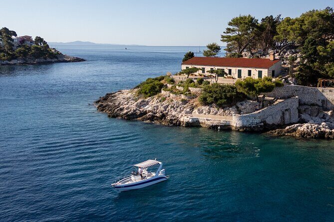 Blue & Green Caves, Vis & Pakleni  Private Boat Tour from Hvar - The Sum Up
