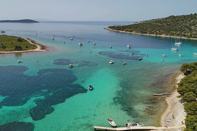 Blue Lagoon and 3 Islands Speedboat Tour from Trogir - Key Points