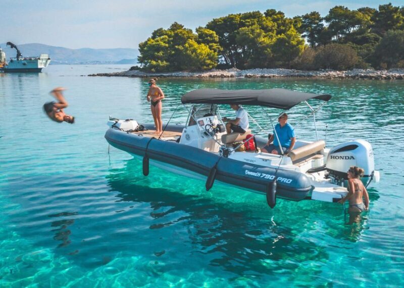 Blue Lagoon and hidden gems of island olta - Exploring Maslenica on Solta Island
