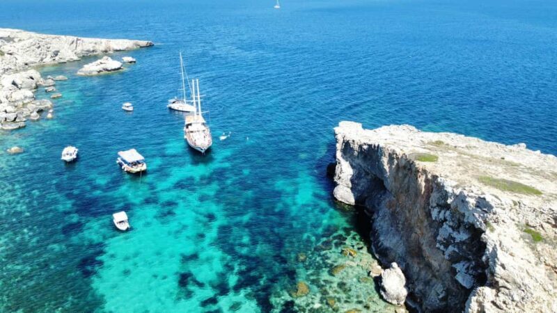 Blue lagoon, Crystal Lagoon & Comino Island & Caves - An In-Depth Look at the Malta Boat Tour