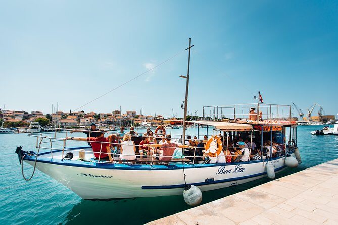 Blue Lagoon/Trogir/olta Boat Excursion with Lunch - FAQ