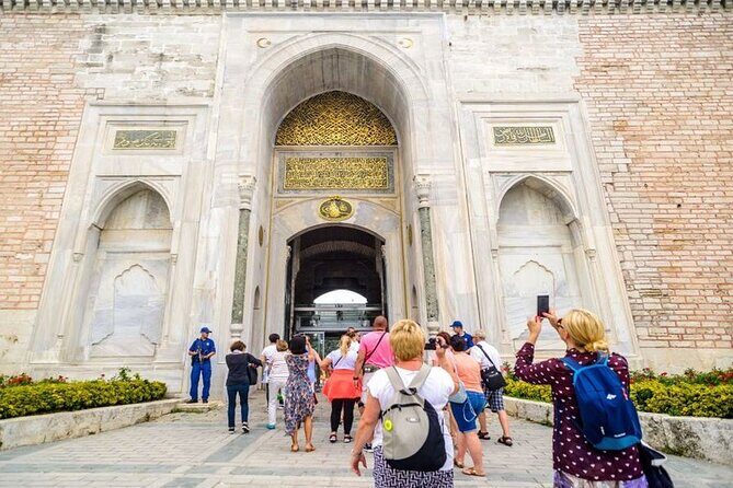 Blue Mosque, Hagia Sophia, Topkap Palace & Grand Bazaar Tour - Authentic Experiences from Past Travelers