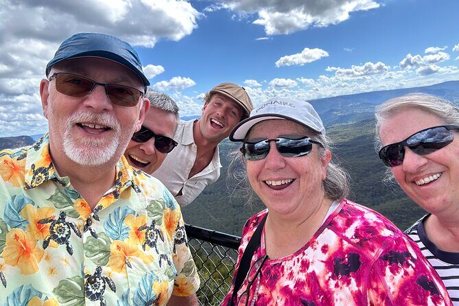 Blue Mountains Luxury Small Group Tour From Sydney - Starting the Day: Featherdale Wildlife Park