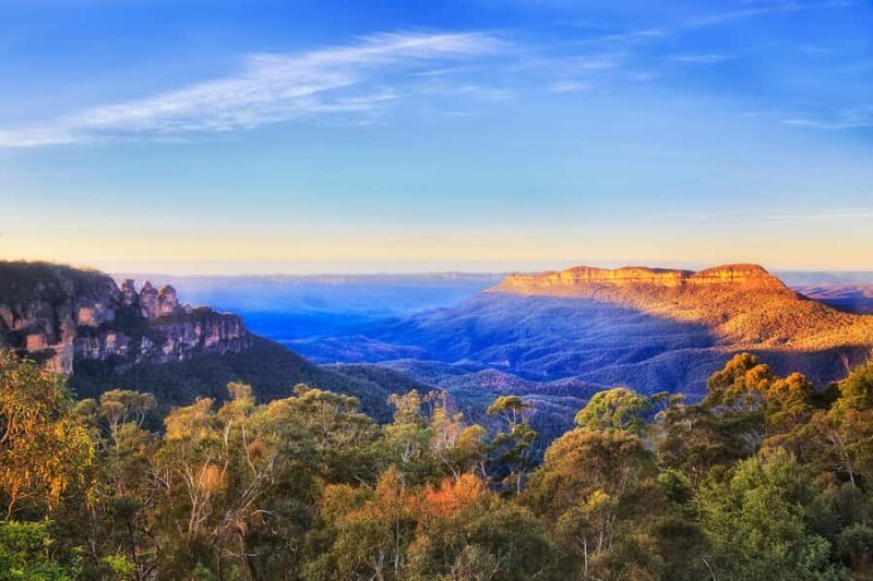 Blue Mountains Tour with Scenic World, Zoo&Bilingual Driver - A Well-Rounded Day Out in the Blue Mountains