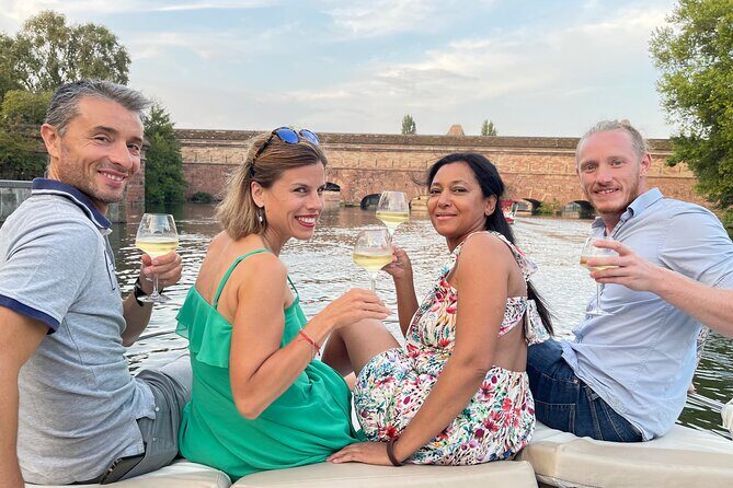 BOAT ALSACE Visit Strasbourg in a private boat + Captain - FAQ